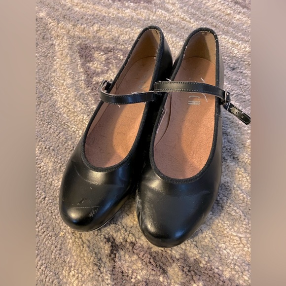 Bloch | Shoes | Gently Worn Tap Shoes Little Girl Size 5 Minor Scuffs ...
